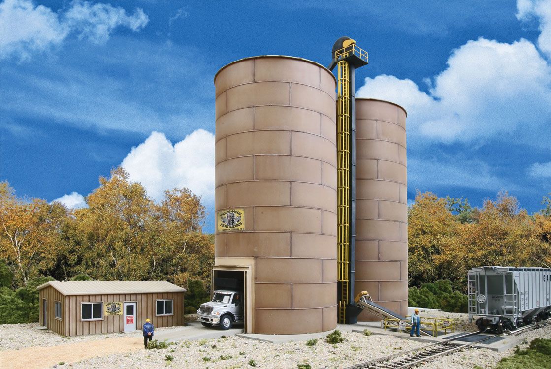 Walthers Cornerstone HO Rail-to-Road Aggregate Transfer - Kit – Modèle B.T.